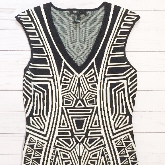 Forever 21 | Dresses | Sale Geometric Bodycon Dress | Poshmark